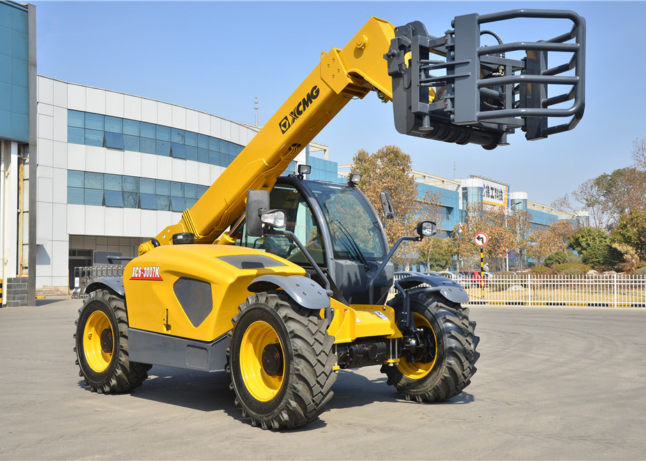XCMG XC6-3007 망원경 Telehandler 포크리프트 탑재량 최대 고도 3.5 톤 7.15m